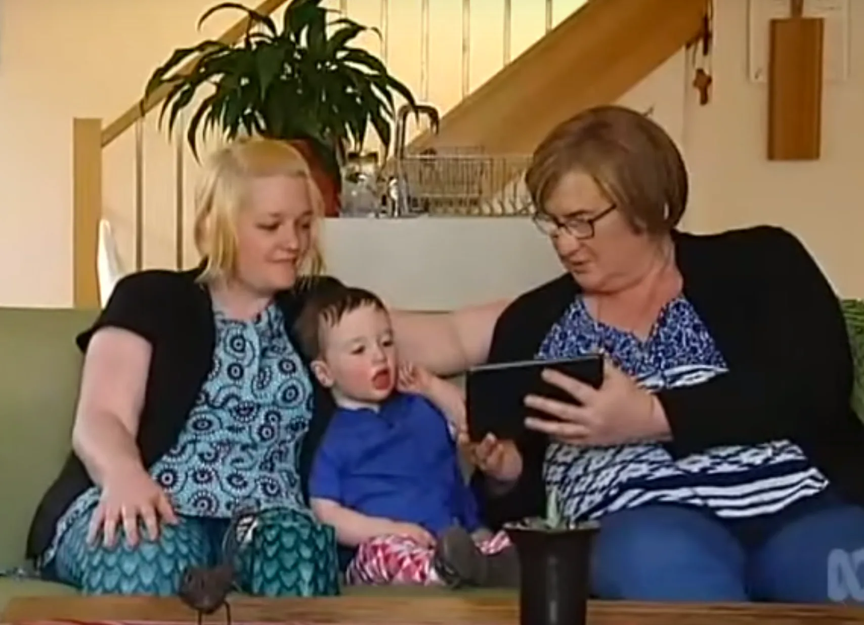 Transgender Woman Comes Out To Mother With Dementia Every Day & She ...