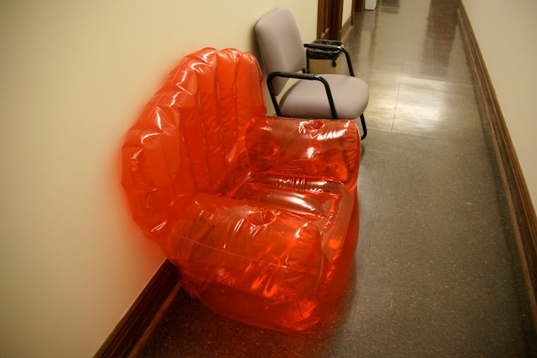 18 Things That Happened In The '90s That Would Never Fly Today