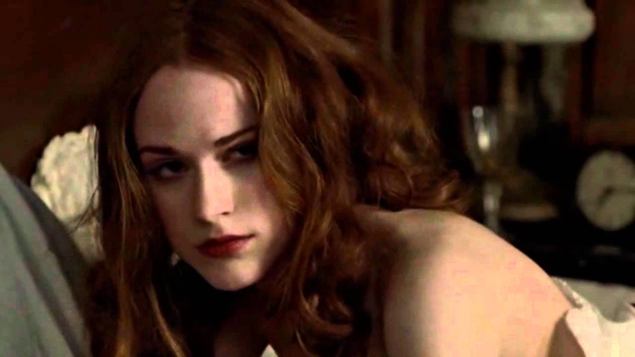 15 of the Scariest Villainesses in Literature