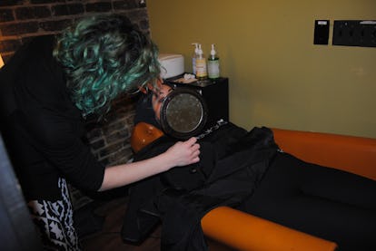 11 Emotional Stages Of Getting Your Eyebrows Professionally Done For ...