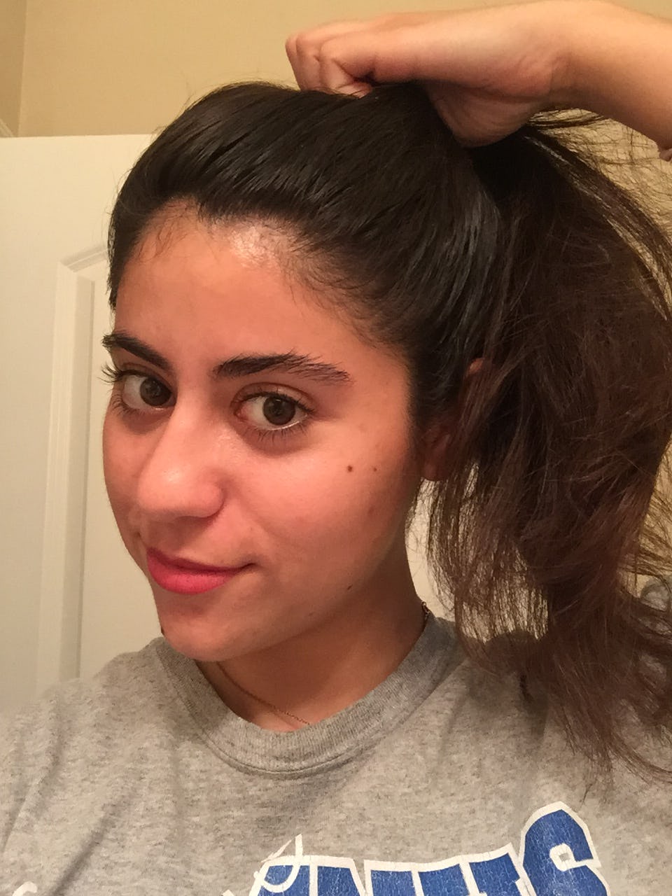 7 Steps To Creating The Perfect Ponytail Because The Struggle Is Always ...