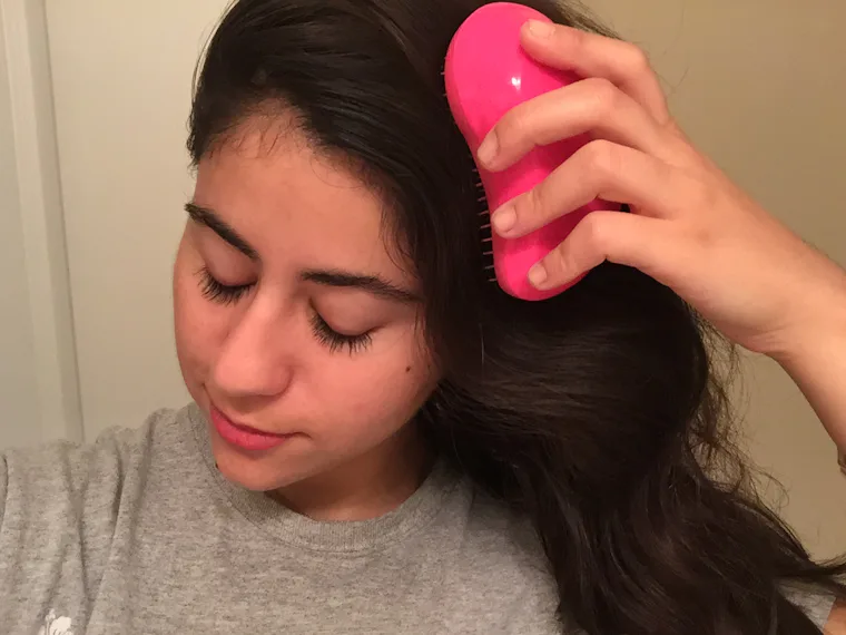 7 Steps To Creating The Perfect Ponytail Because The Struggle Is Always ...
