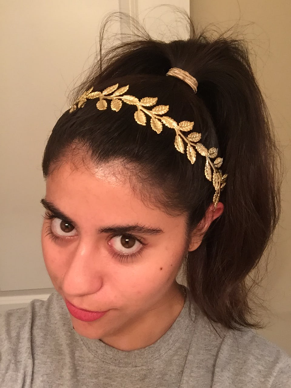 7 Steps To Creating The Perfect Ponytail Because The Struggle Is Always ...