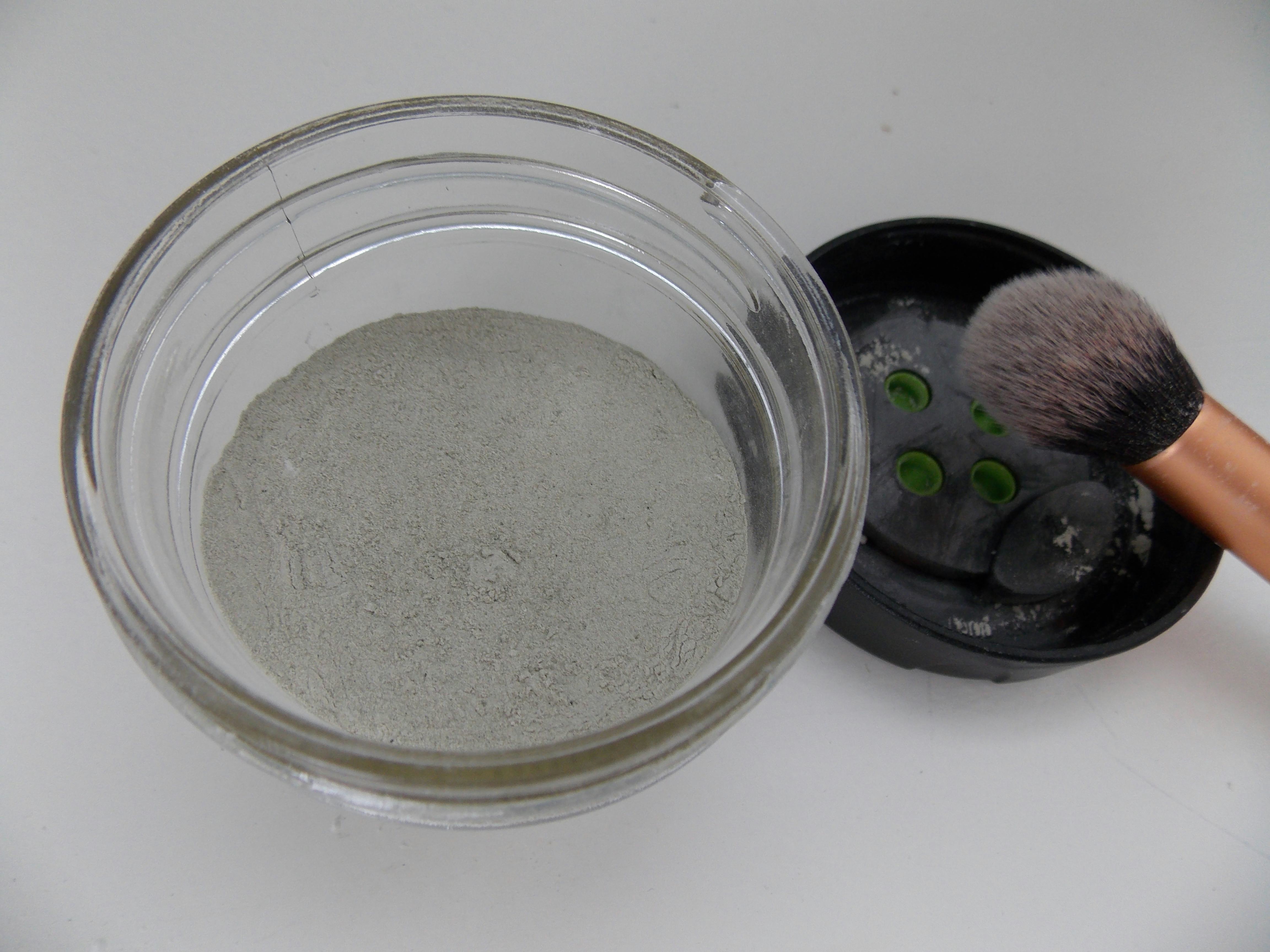 DIY Recipe For Translucent Mineral Blotting Powder: What Two Organic ...