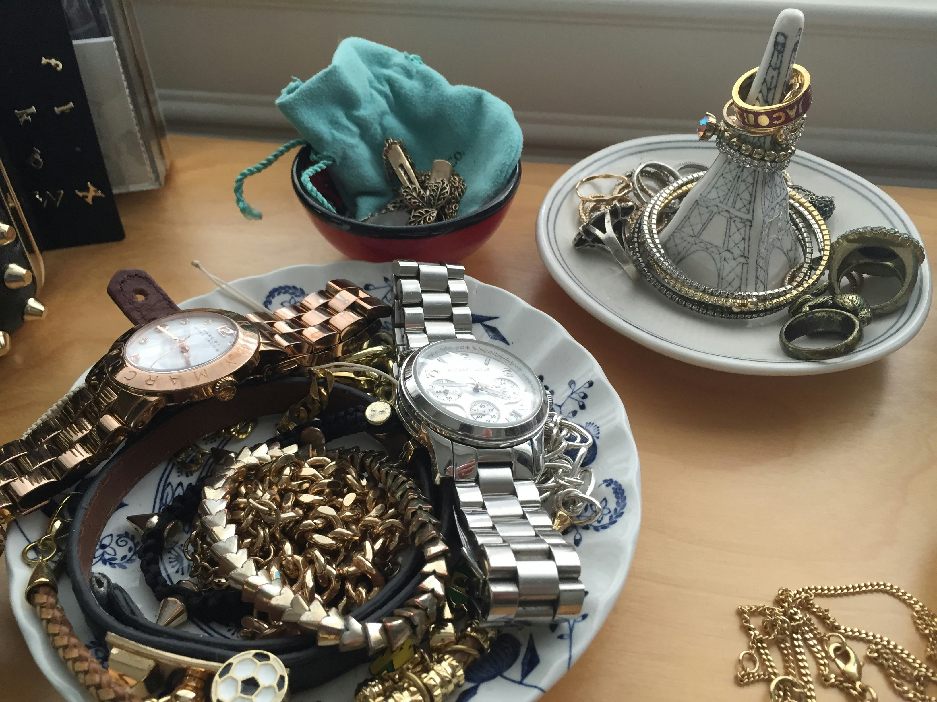 5 Jewelry Organization Tips For Even The Biggest Collections, Because ...