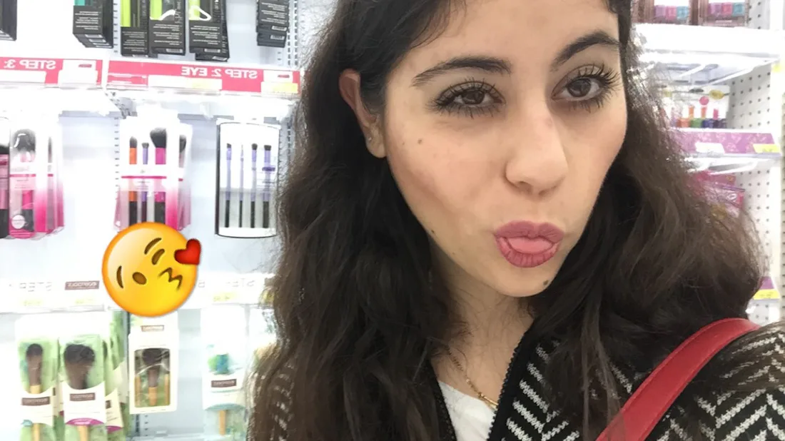 43 Things People Obsessed With Makeup Likely Understand, From Swatching ...