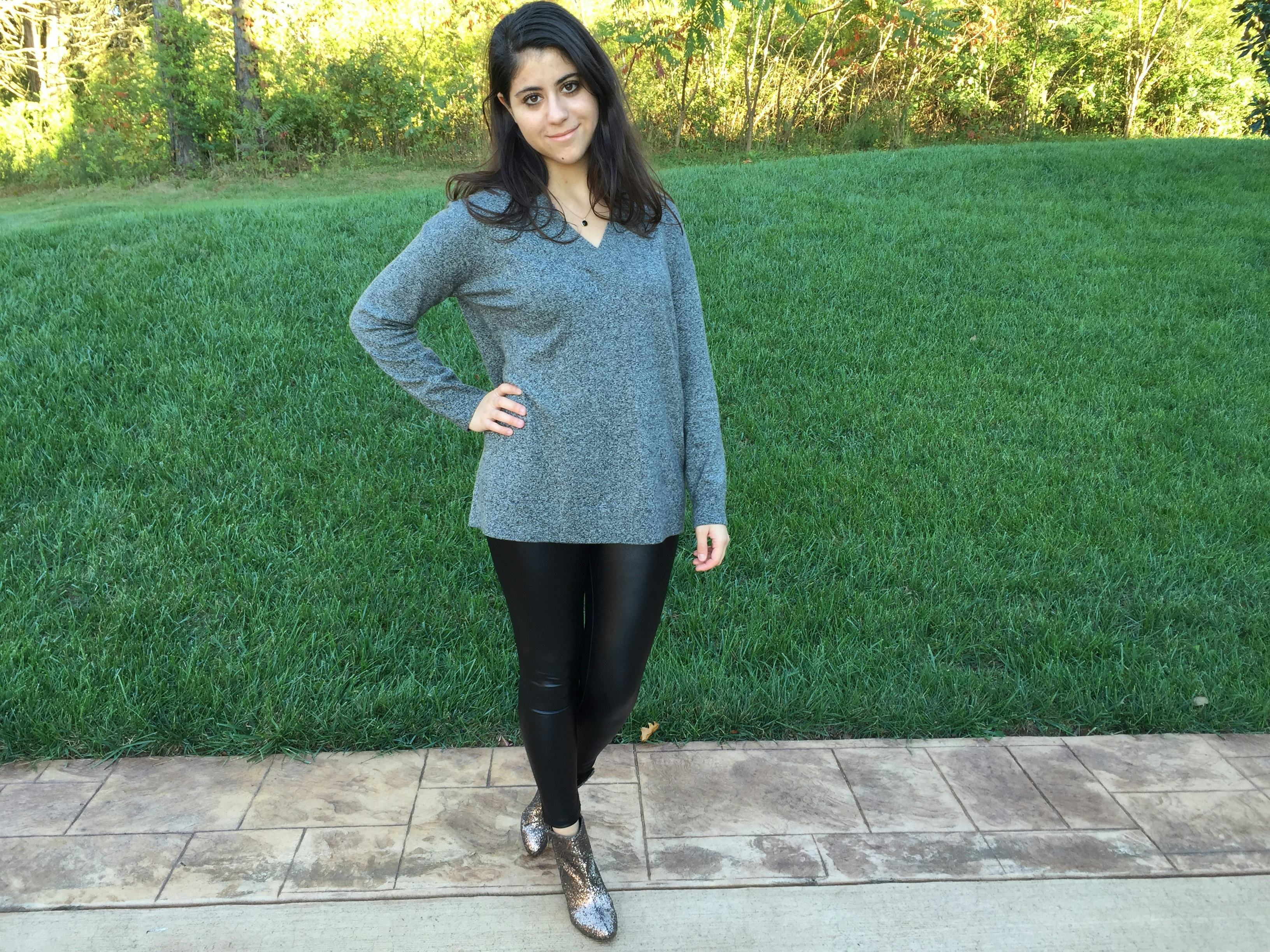 9 Ways To Make Non-Professional Attire Perfect For The Office — PHOTOS