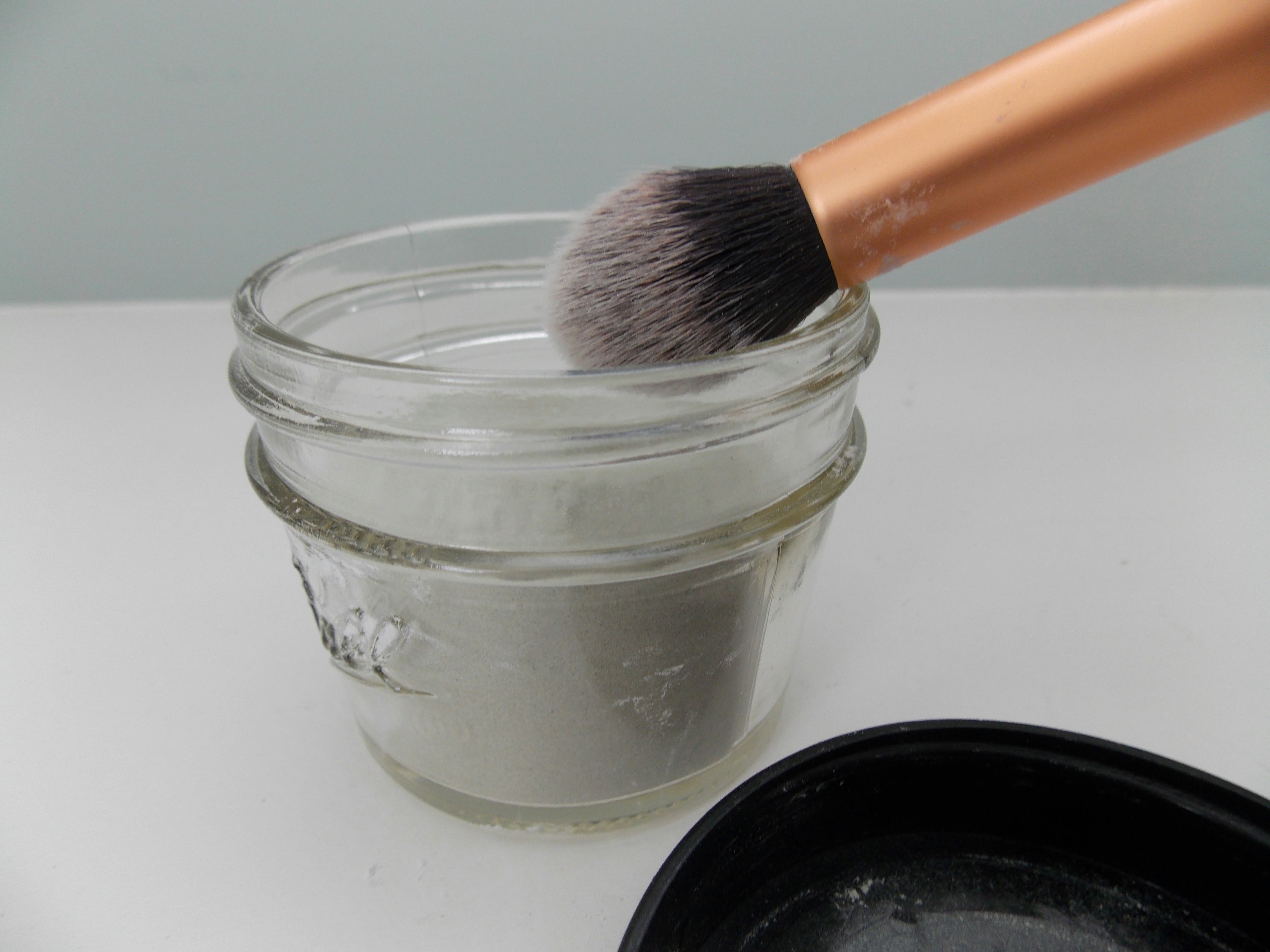 DIY Recipe For Translucent Mineral Blotting Powder: What Two Organic ...