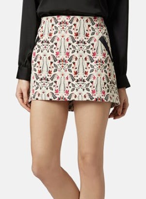15 Types Of Mini Skirts For Spring That Everyone Should Try Once There ...