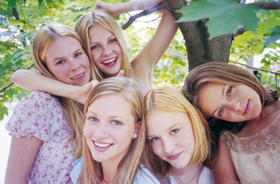 How These 11 '90s Trends Helped Shape My Personal Style