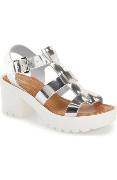 13 Sandals We Wore In The '90s For Ultimate Summer Nostalgia — PHOTOS