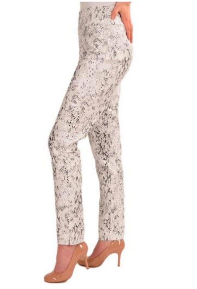 Where To Buy Kylie Jenner’s Python Outfit From Her “Glosses” Music Video