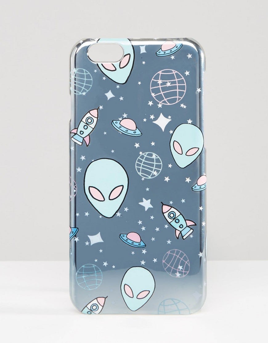 18 Plastic Accessories That Your '90s Self Would Have Adored — PHOTOS