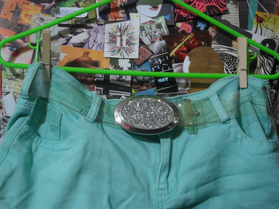 11 Glittery Things We Wore In The '90s That Sparkled For No Reason — PHOTOS