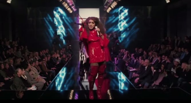 11 Of The Most Iconic Drag Looks In Film, Because It's Amazing To Be ...