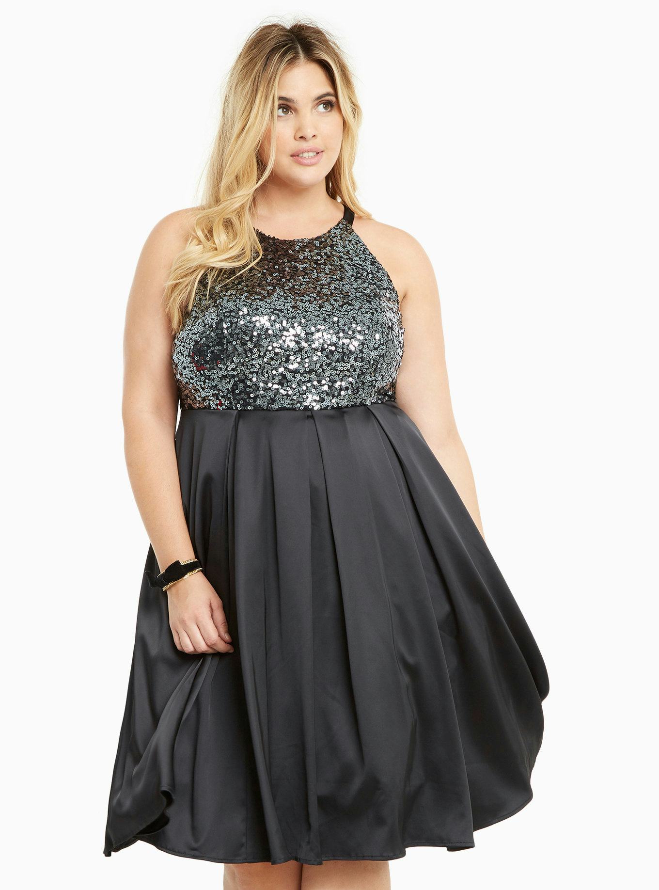 27 Plus Size Dresses For Babes Who Love Satin & SIlk