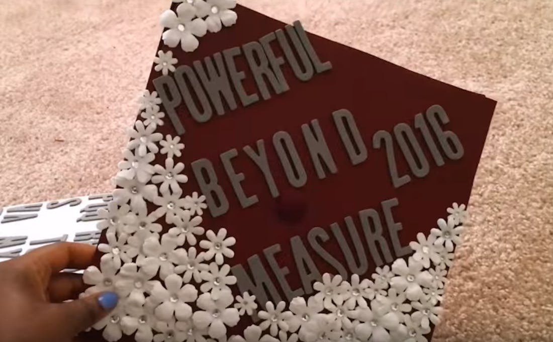 11 Flower Graduation Caps You'll Want To Recreate — PHOTOS