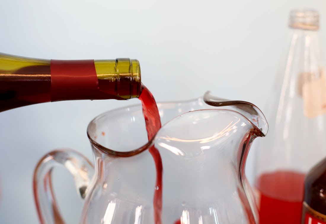 MTV's 'Scream' The Series Premieres Tonight, So Here's A Ghostface ...