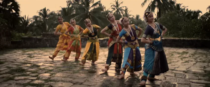 11 Times Coldplay's "Hymn For The Weekend" Music Video Gives India The ...