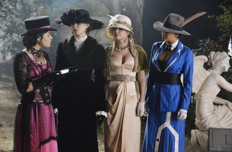 'Pretty Little Liars' Prom Dresses From "Last Dance" May Be The Best ...