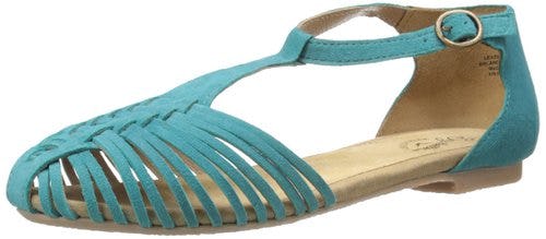 Sandals That Cover Your Toes & Are Actually Affordable