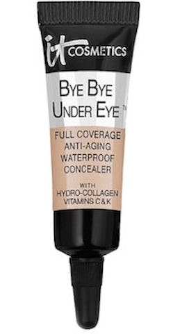 10 Best Makeup Tricks for People With Pinkish-Red Complexions