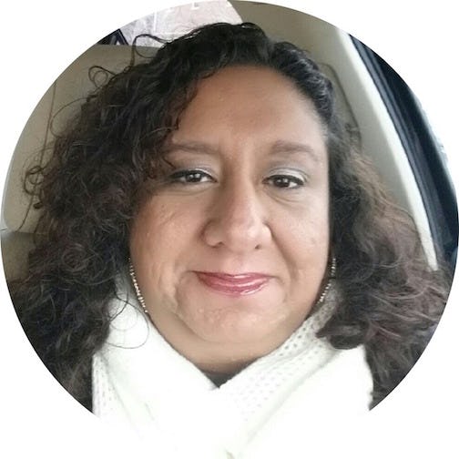 How To Style Naturally Curly Hair According To 13 Real Women With ...