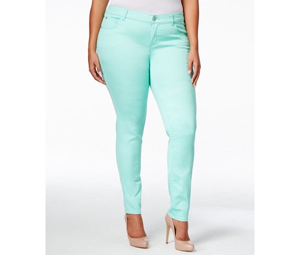 The 17 Best Plus Size Jeans For Spring