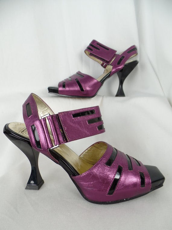 11 Shoes You Were Obsessed With In The '90s & Still Kind Of Adore — PHOTOS