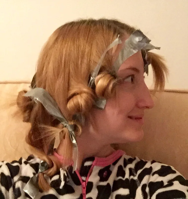 I Tried Curling My Hair With Duct Tape & It Actually Worked — PHOTOS
