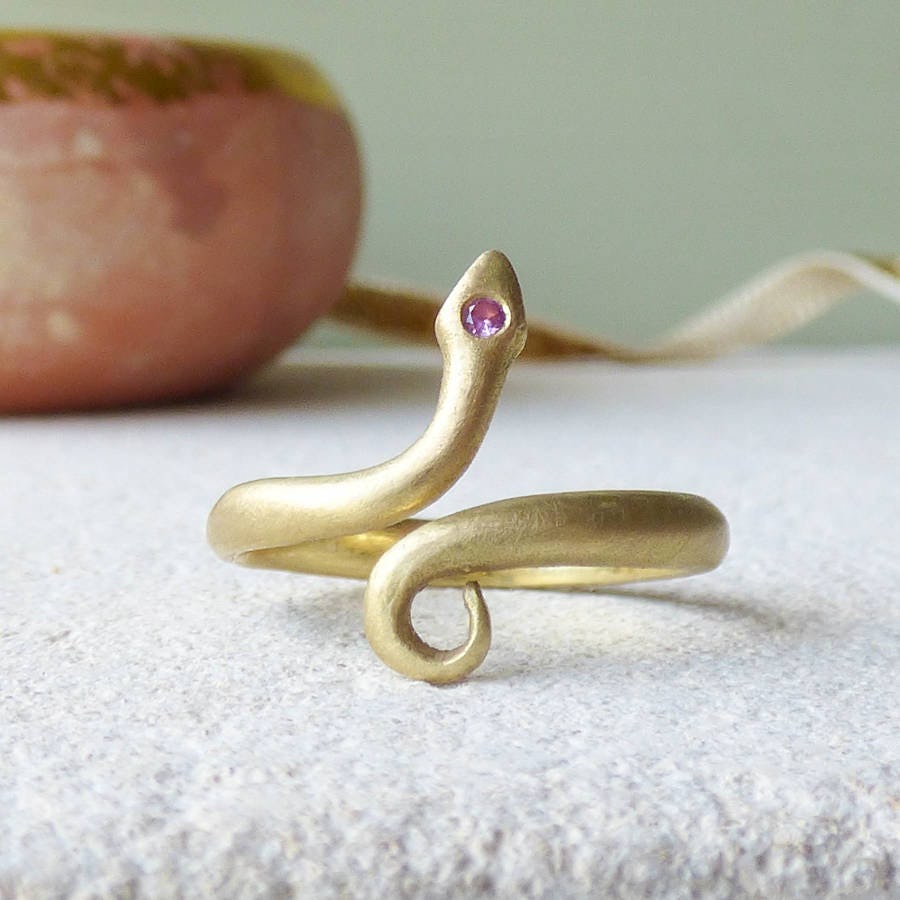 13 Toe Rings That Your '90s Self Would've Reveled In — PHOTOS