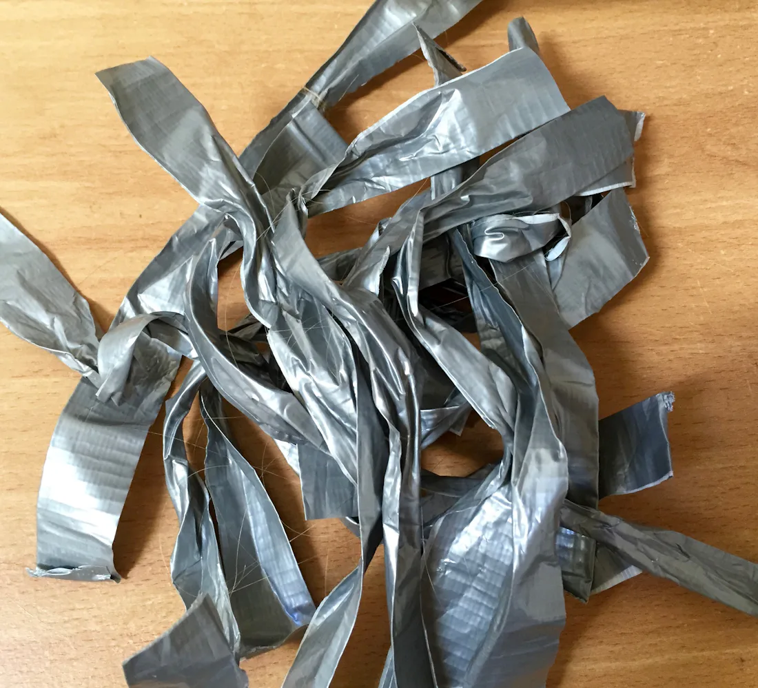 I Tried Curling My Hair With Duct Tape & It Actually Worked — PHOTOS