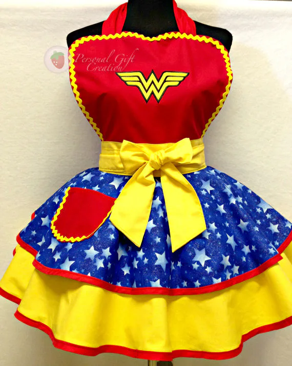 How To Dress Like A Stepford Wife Because Those Robot Babes Had Style