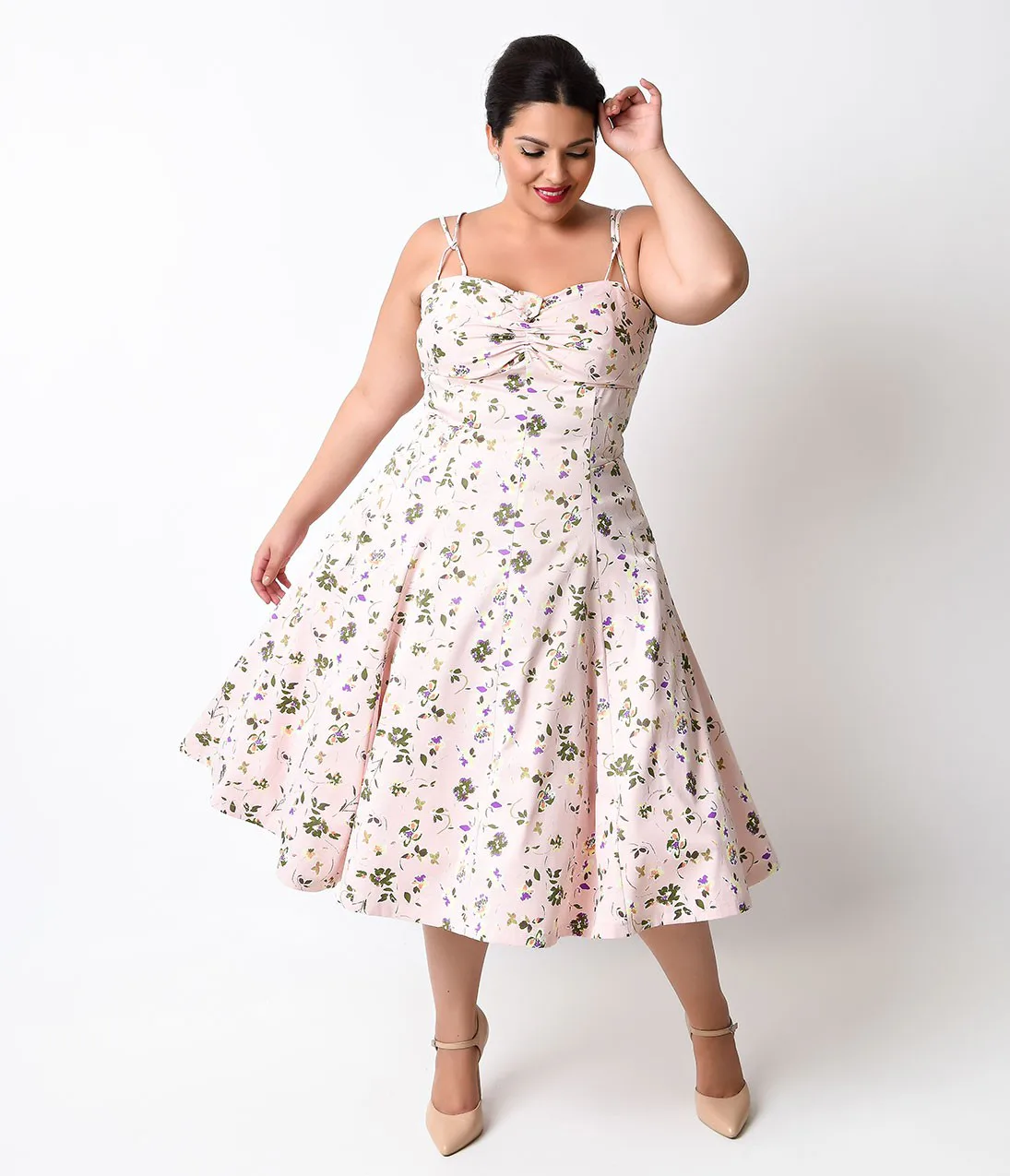 How To Dress Like A Plus Size Betty Draper For Timeless Chicness — PHOTOS
