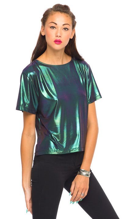 11 Futuristic Holographic Clothing Pieces & Accessories For Fun Loving ...