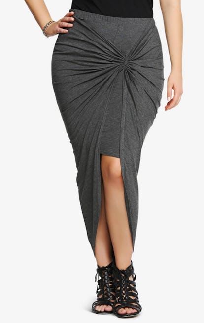 What To Wear To Someone Else s Graduation Without Stealing Anyone s Thunder what-to-wear-to-someone-else-s-graduation-without-stealing-anyone-s-thunder