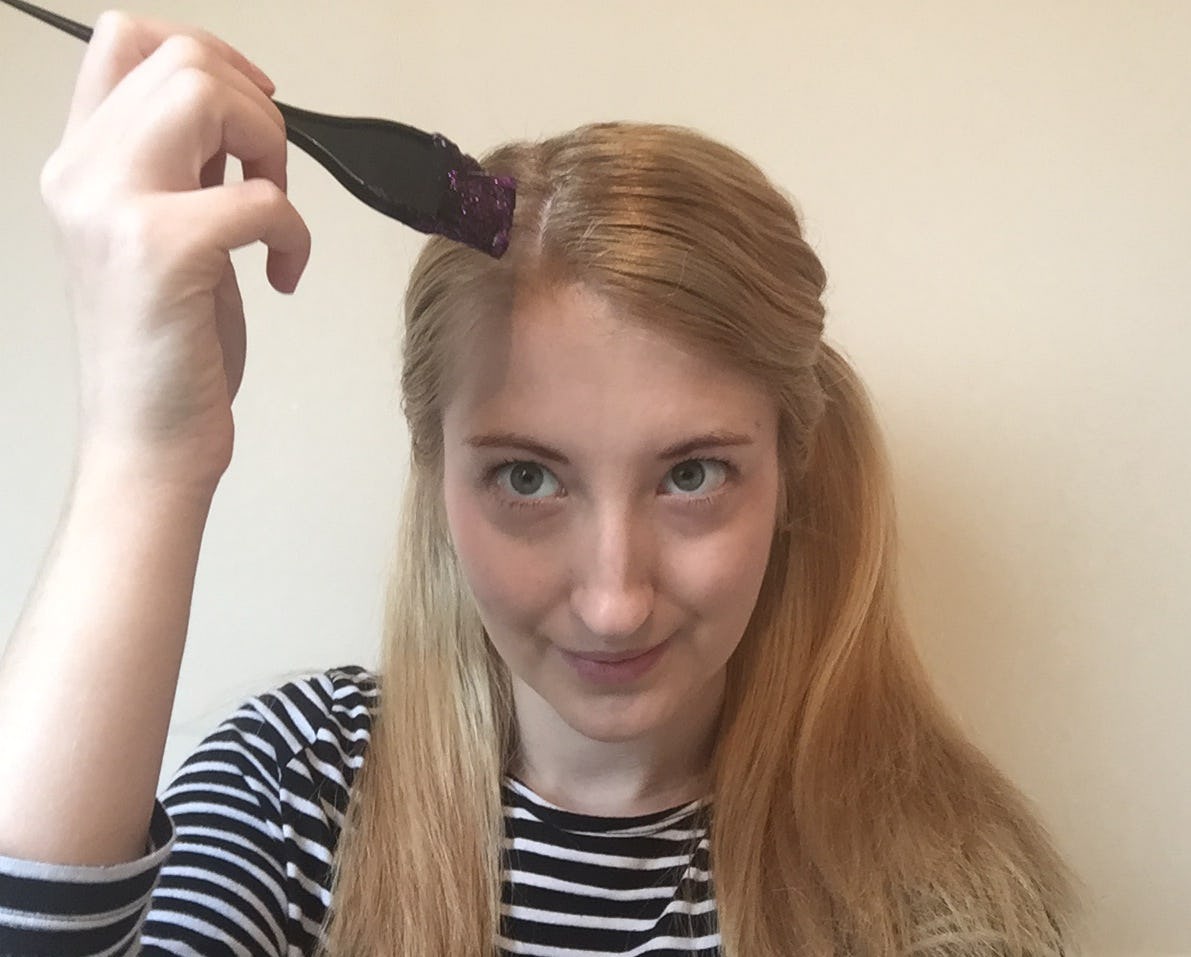 How To Get Glitter Roots To Sparkle Your Way Through The Holidays — PHOTOS