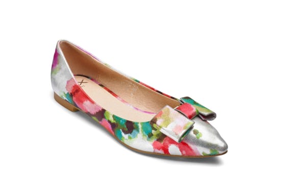 13 Fashionable & Formal Flats To Put Your Best Foot Forward At Work