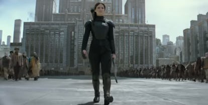 'Mockingjay Part 2' Inspired Fashion To Prepare For An Uprising ...