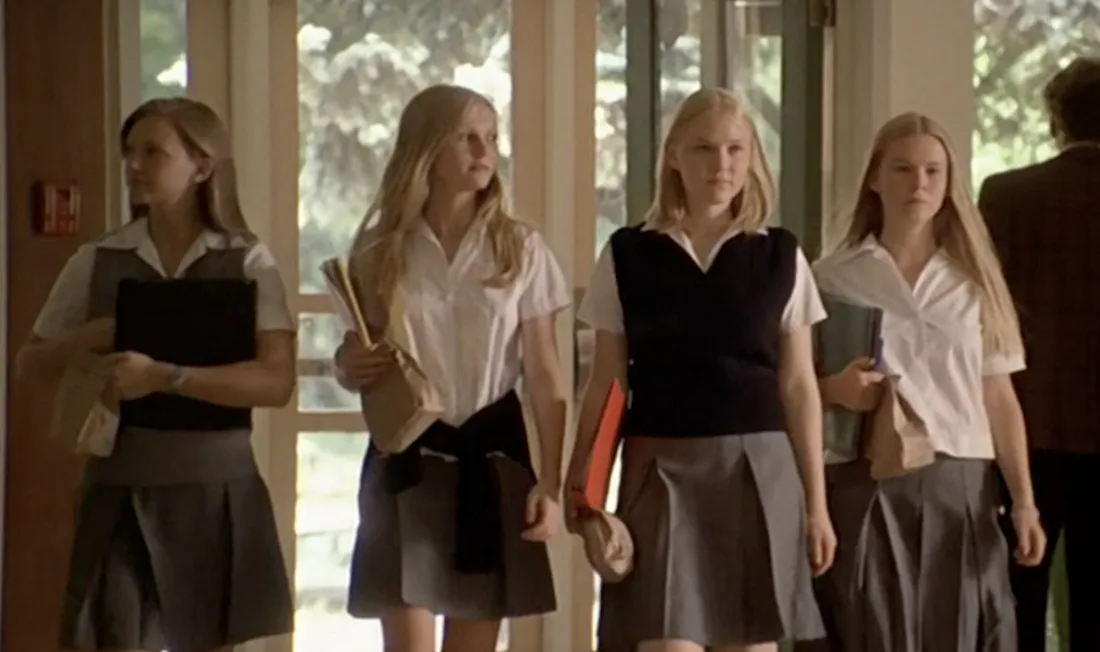 11 Ways Kids Who Wore Uniforms In The ‘90s Tried To Fit In — PHOTOS