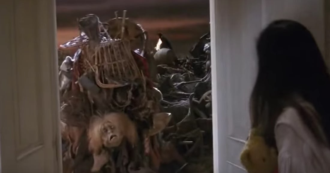 11 Halloween Costumes You Can Make With Items At Home For Fast Frights