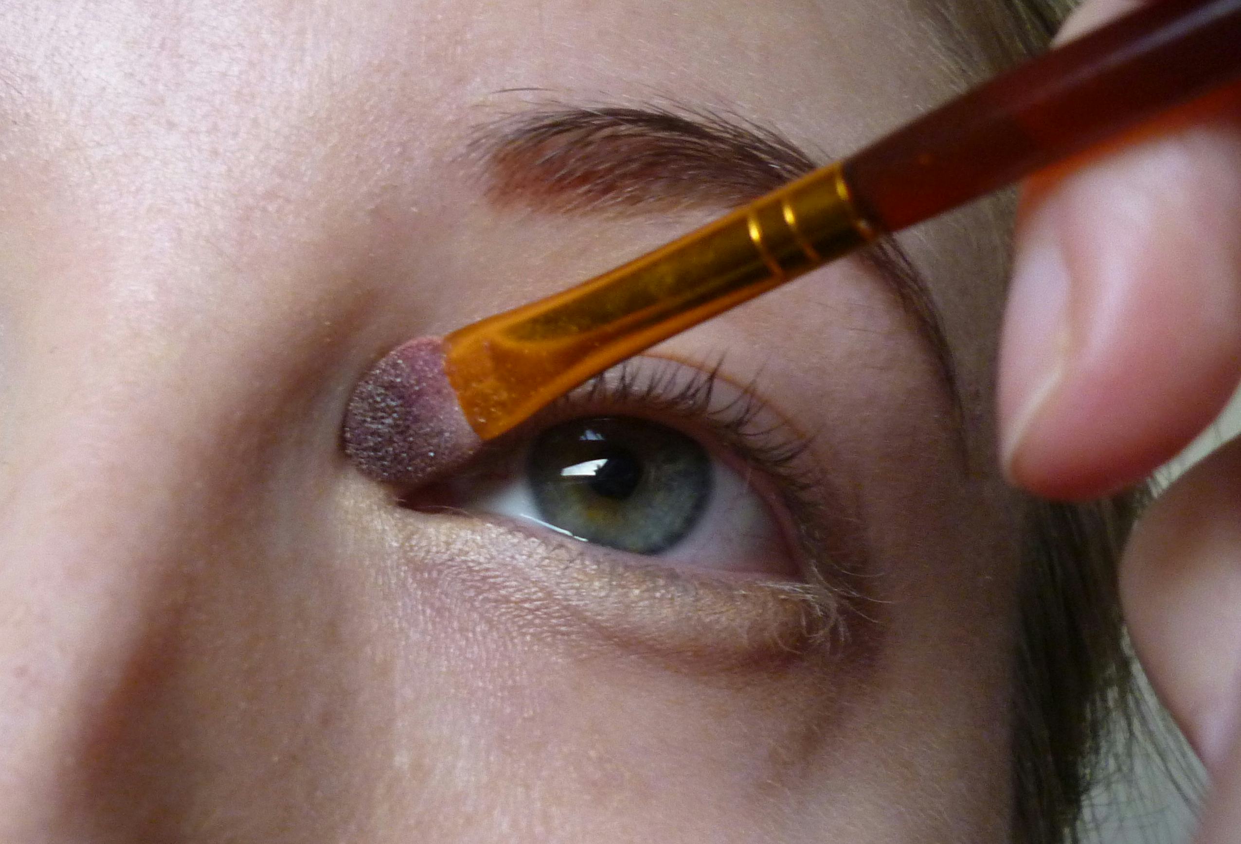 I Tried The Hangover Beauty Trend IRL & Here's What Happened