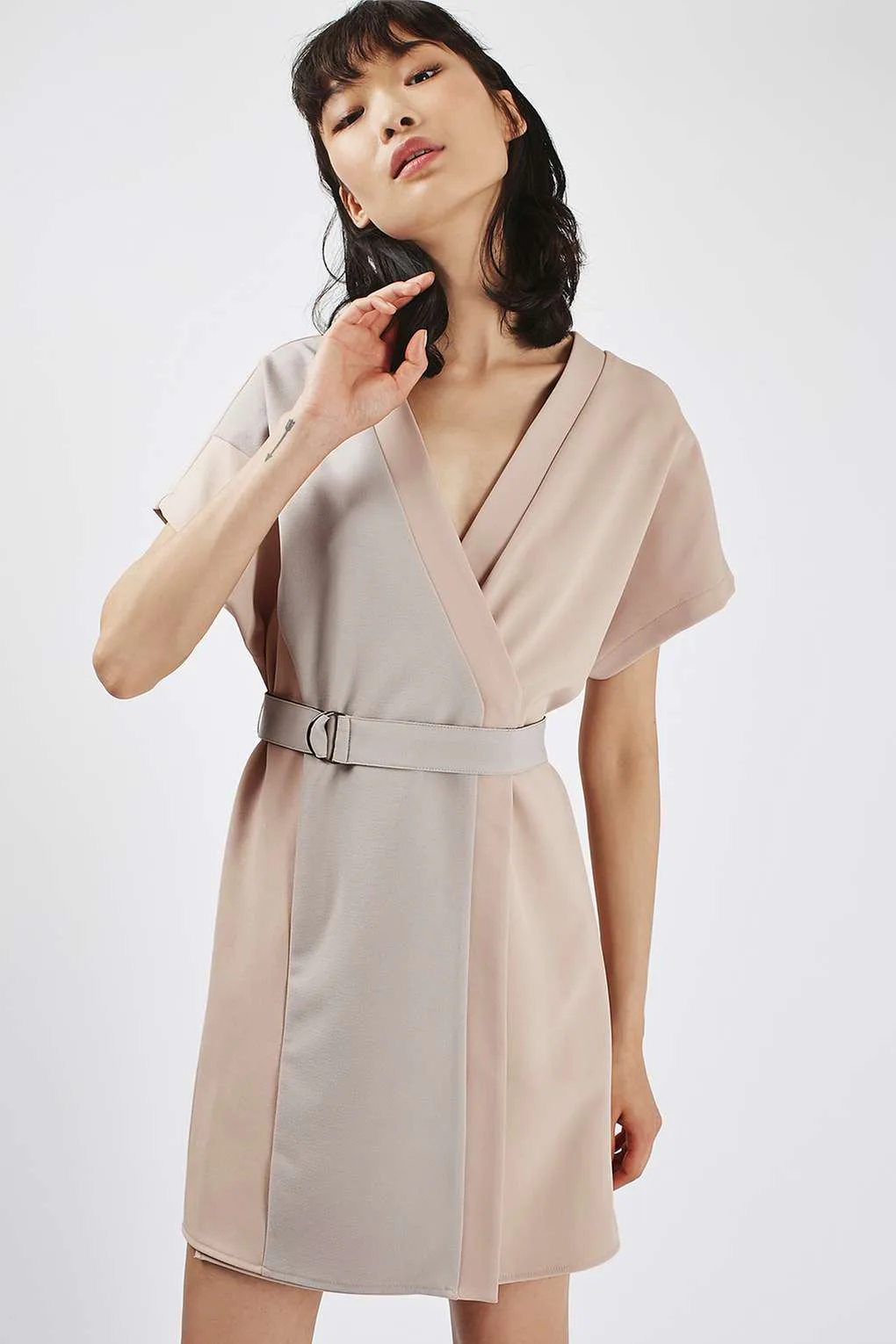 What To Wear To Sia's Nostalgic For The Present Tour, If You're All Out ...