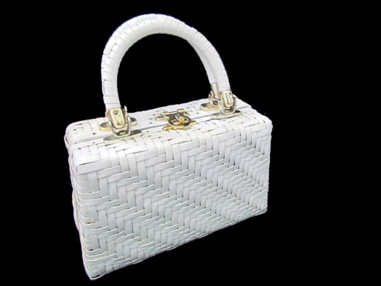 7 Wicker Basket Handbags That Are Equal Parts Retro, Bold, & Totally ...