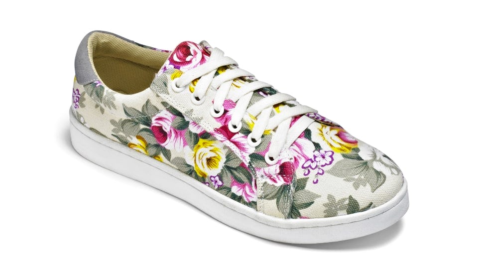 11 Cute, Comfortable Shoes You Can Walk In For Miles