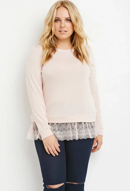 15 Plus Size Lace Clothes For Lovers Of Frilly Femme Details — PHOTOS