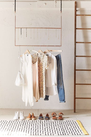 17 Cute & Practical Storage Solutions For Apartment Living
