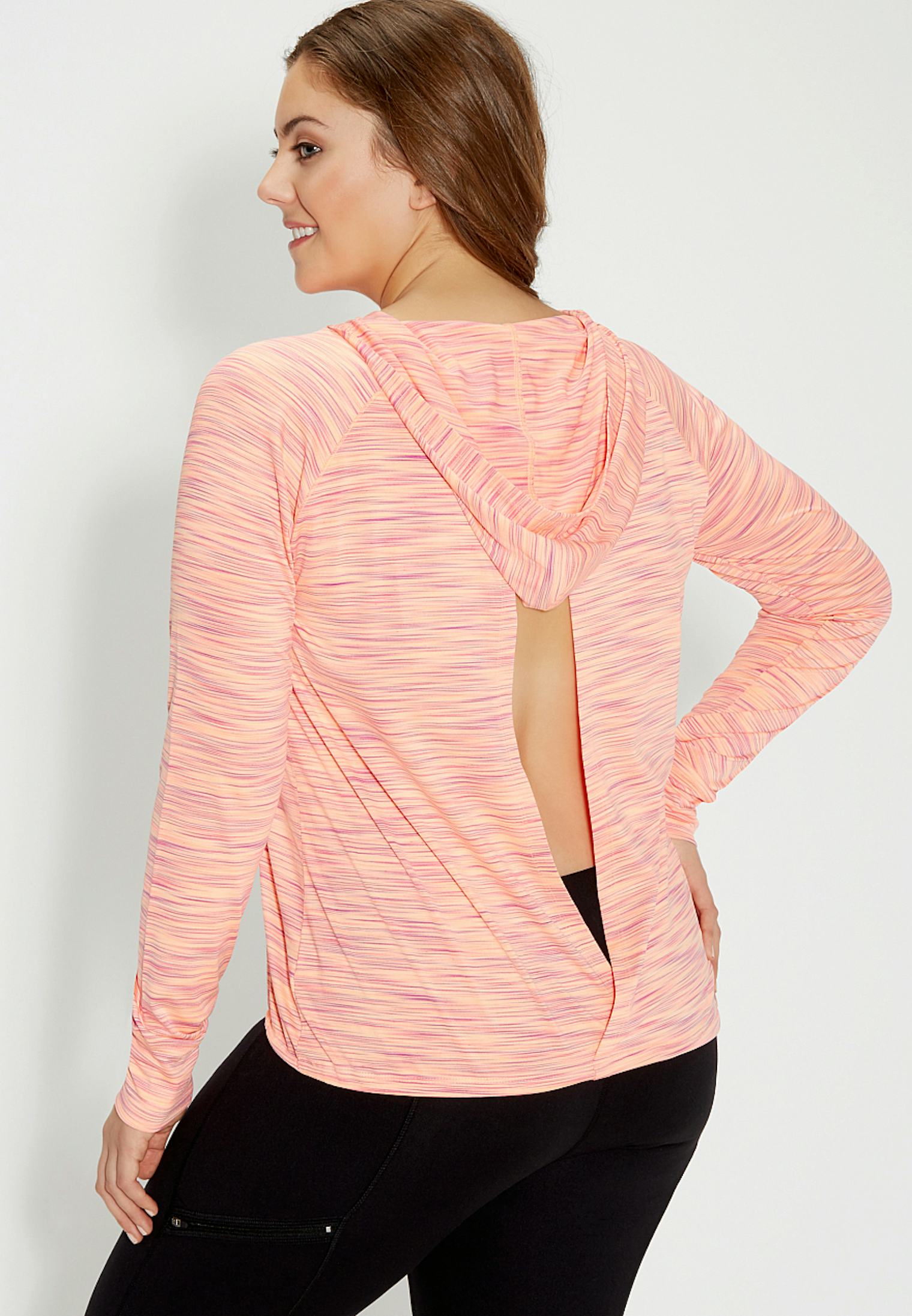 17 Cute Plus Size Workout Clothes To Feel Strong And Get Sweaty In