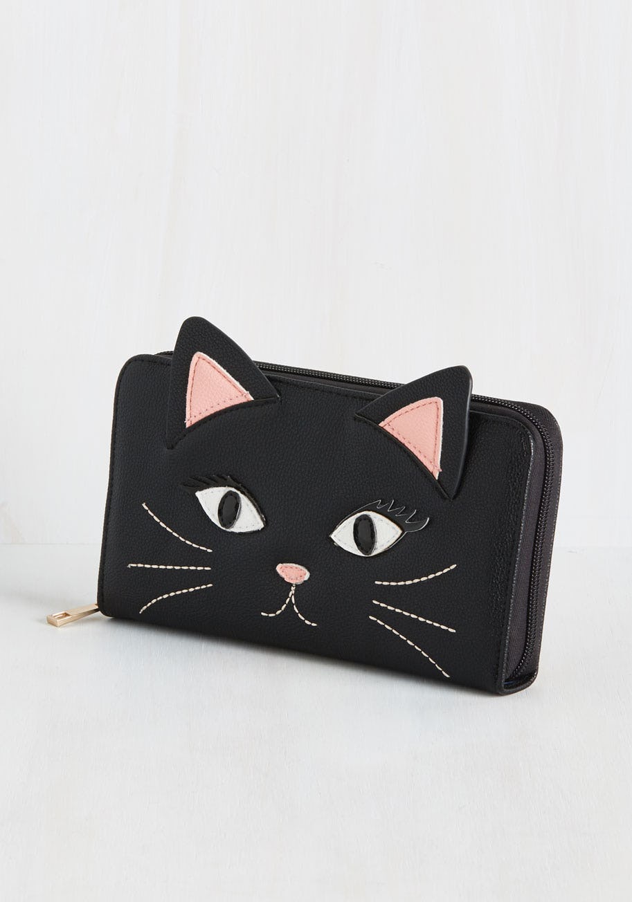 7 Cute Cat Accessories For The Stylish, Feline-Obsessed — PHOTOS