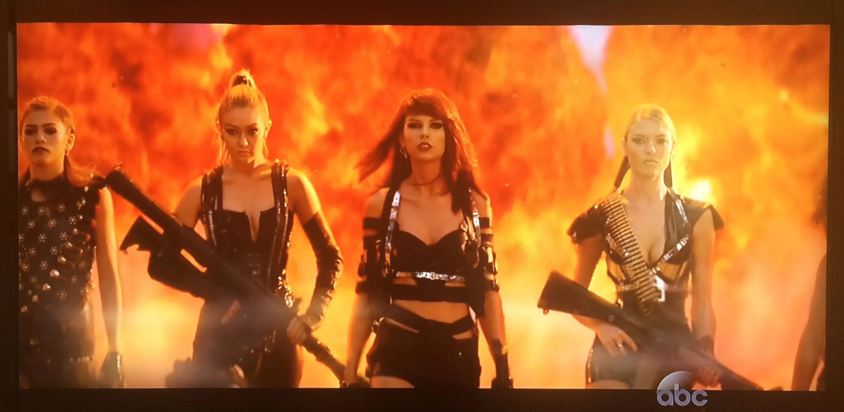 The Outfits In Taylor Swift "Bad Blood" Video Premiere At The 2015 ...